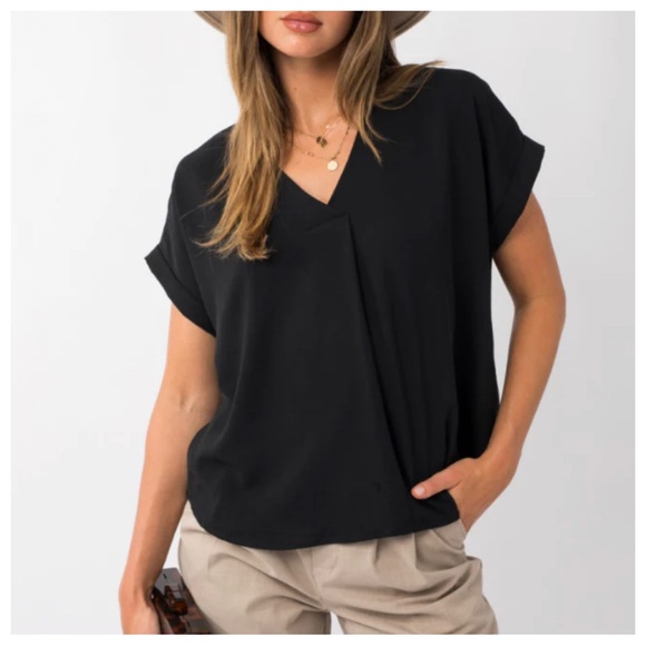 ShopEvelynne | Tops | 28 Boho Beautiful Cross Front Blouse | Poshmark